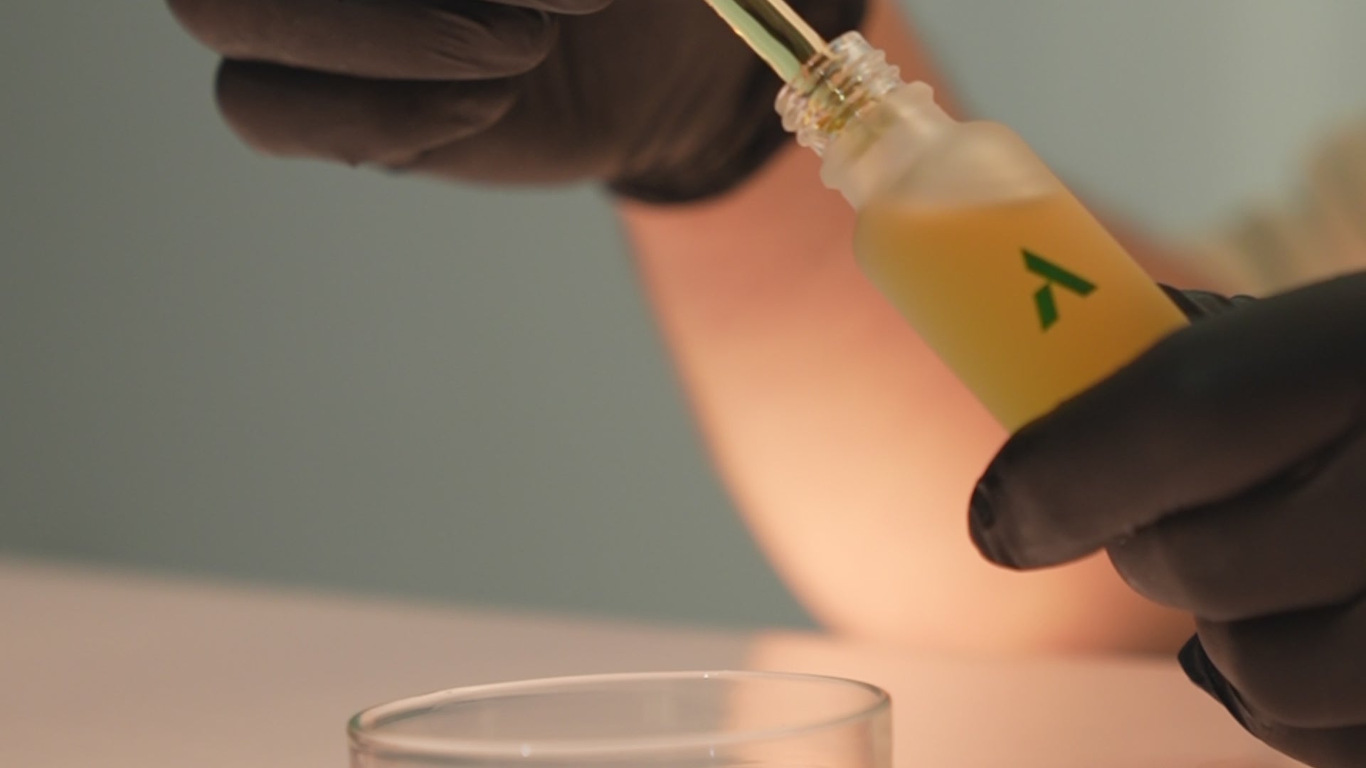 Ascent Refillable Parfum | Sustainable, Unisex, Niche & Vegan Scents